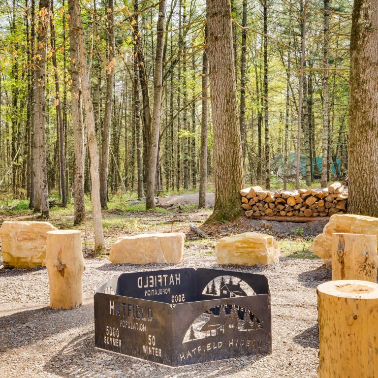 Cabins – hatfieldhideout